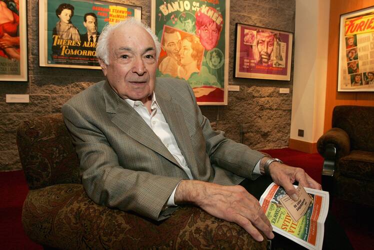 ‘Godfather,’ ‘Seinfeld’ Actor Al Ruscio Dies At 89 - Closer Weekly ...