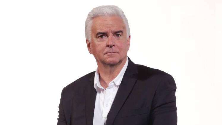 John O Hurley Stopped Hosting Family Feud When It Became Less About Family John O Hurley Stopped Hosting Family Feud When It Became Less About Family