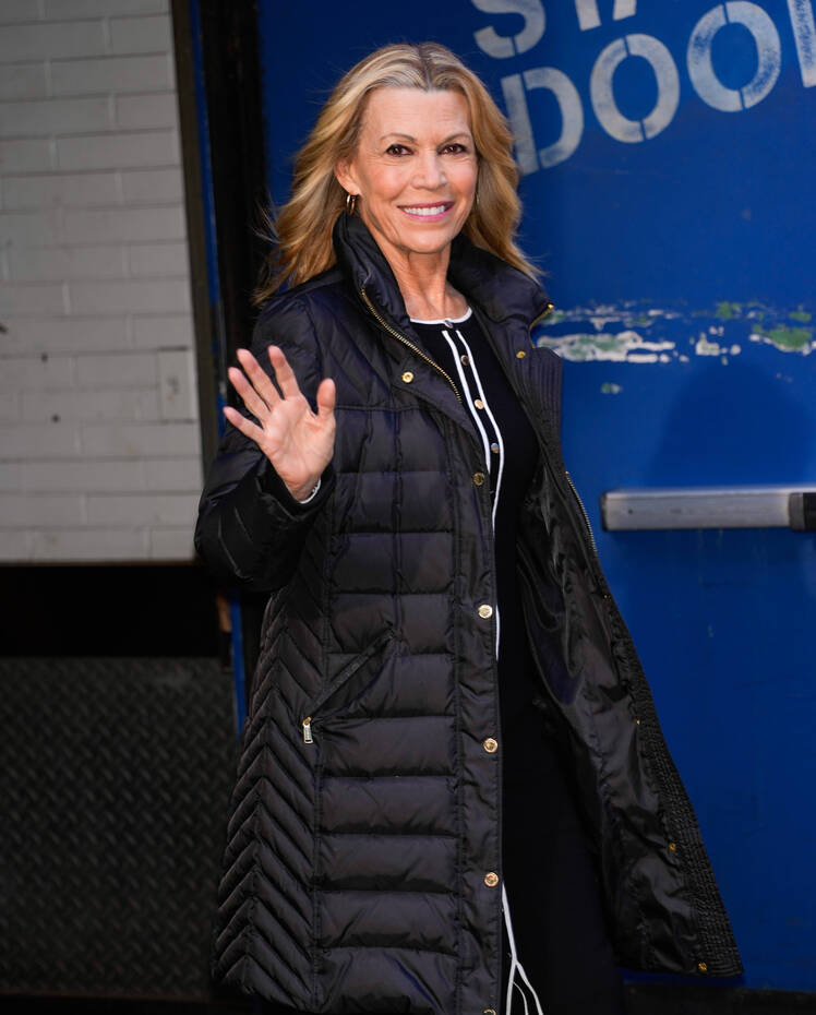 Vanna White Shares Shocking Secret About Her Wheel of Fortune Schedule ...